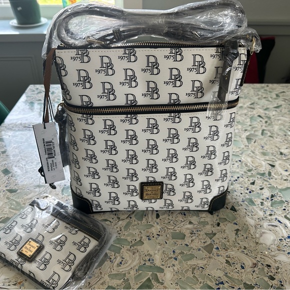 Dooney & Bourke | Bags | Dooney Bourke Db 75 Black And White Saffiano ...